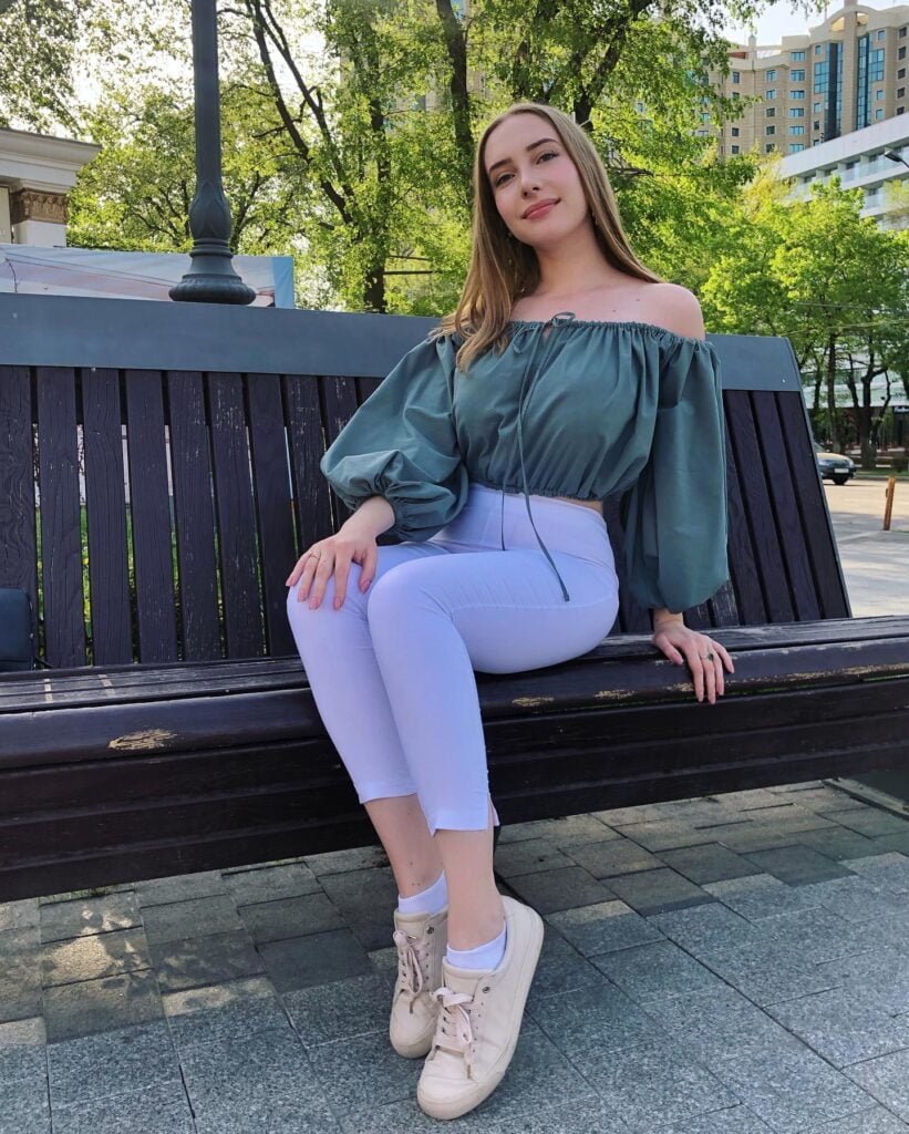 Alissa Strekozova - Boxer Motors